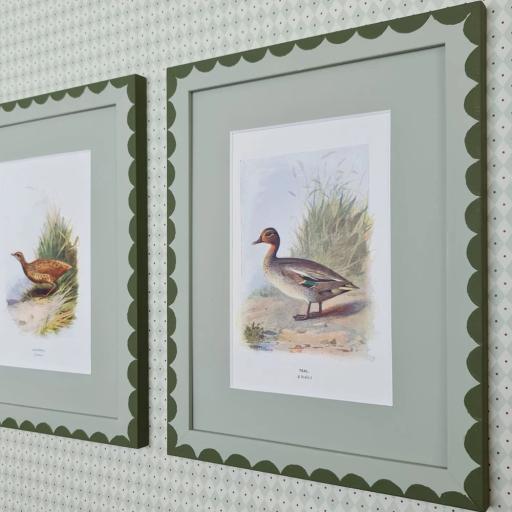 Scallop Handpainted Frames